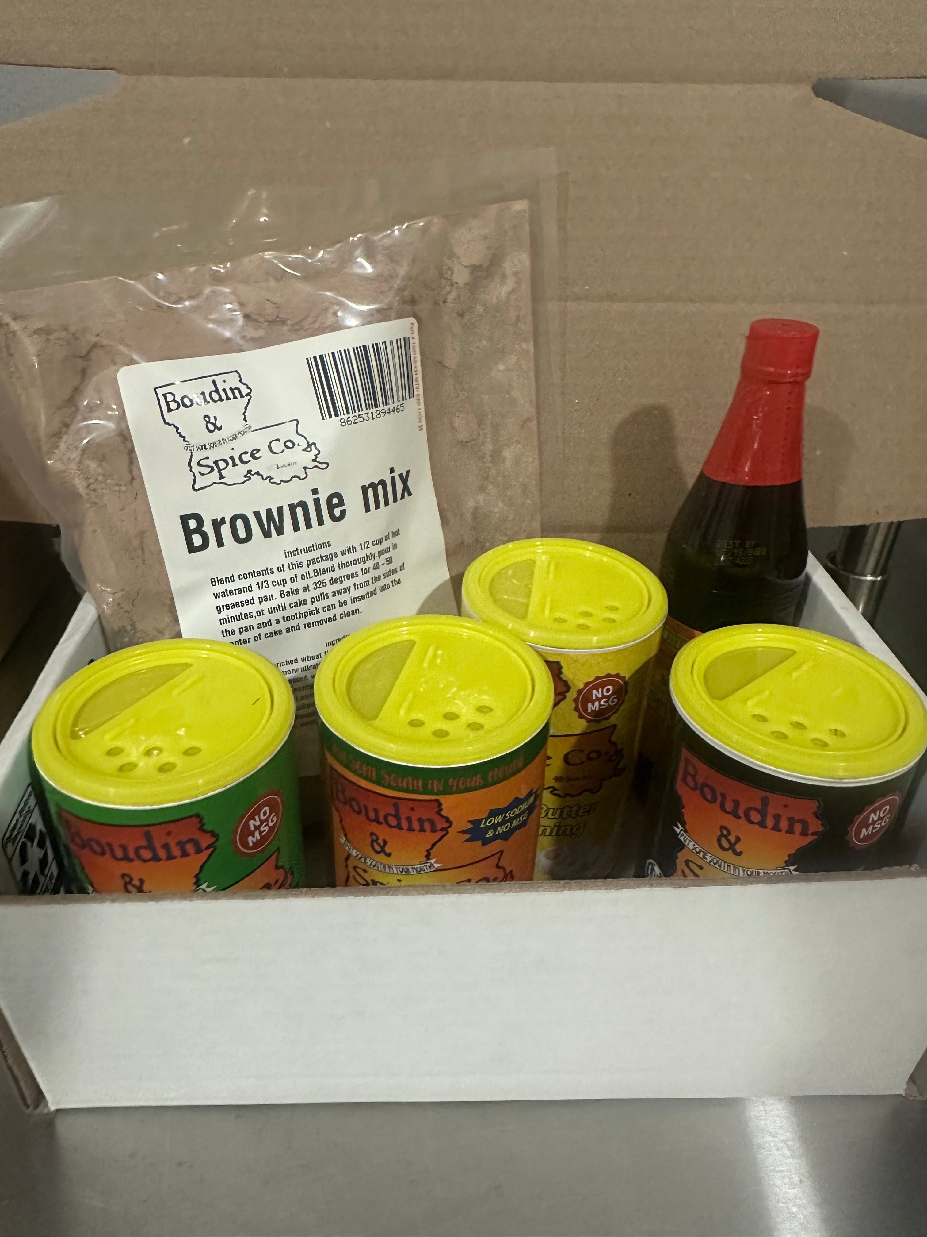 Louisiana Spice Box Gift Set - 6 Cajun Seasonings, Brownie Mix ...